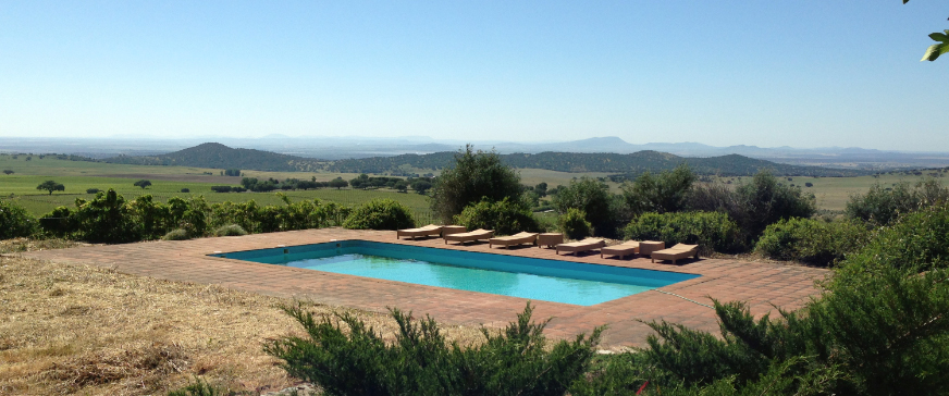 Azamor Boutique Wines - CVRA